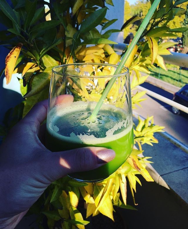 Jus, juicing, les 3 recettes incontournables, détox, sport et vitalité